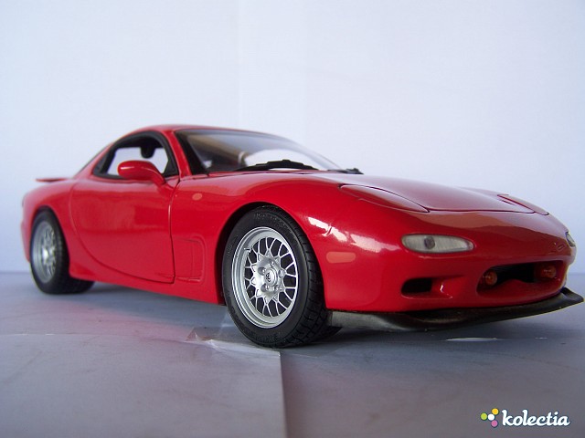 1:18 Kyosho Mazda RX-7 (FD3S) 1995 Vintage Red - Kolectia